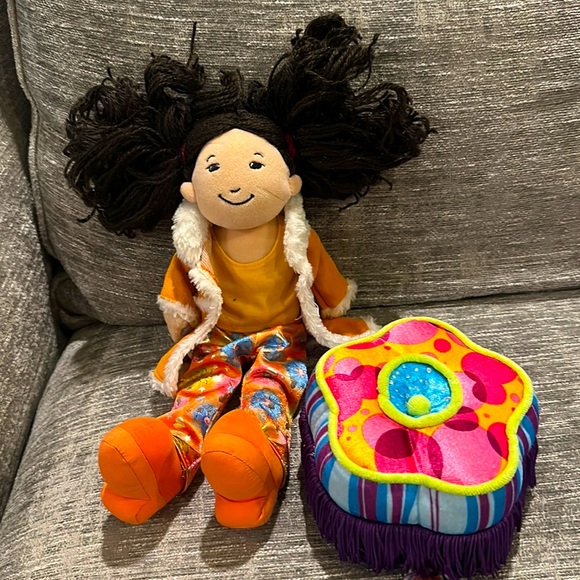 Groovy Girls | Toys | Vintage Groovy Girls Kami Doll And Ottoman | Poshmark